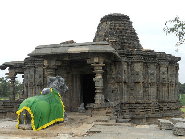 గడగ్ - తప్పక చూడవలసిన ప్రదేశం !! | Tourist Places Near By Gadag ...