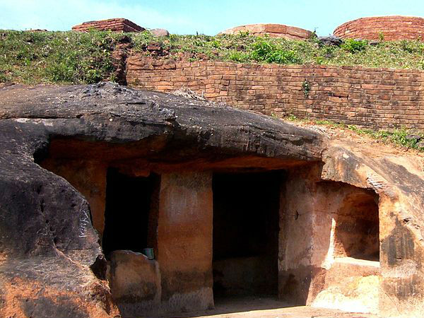 గుంటుపల్లి బౌద్ధారామాలు, పశ్చిమ గోదావరి జిల్లా !! | Guntupalli Group Of ...